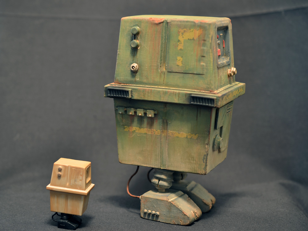 Star Wars 1/6 Scale Gonk Droid 3D Printed | Prometheus Rising Studios